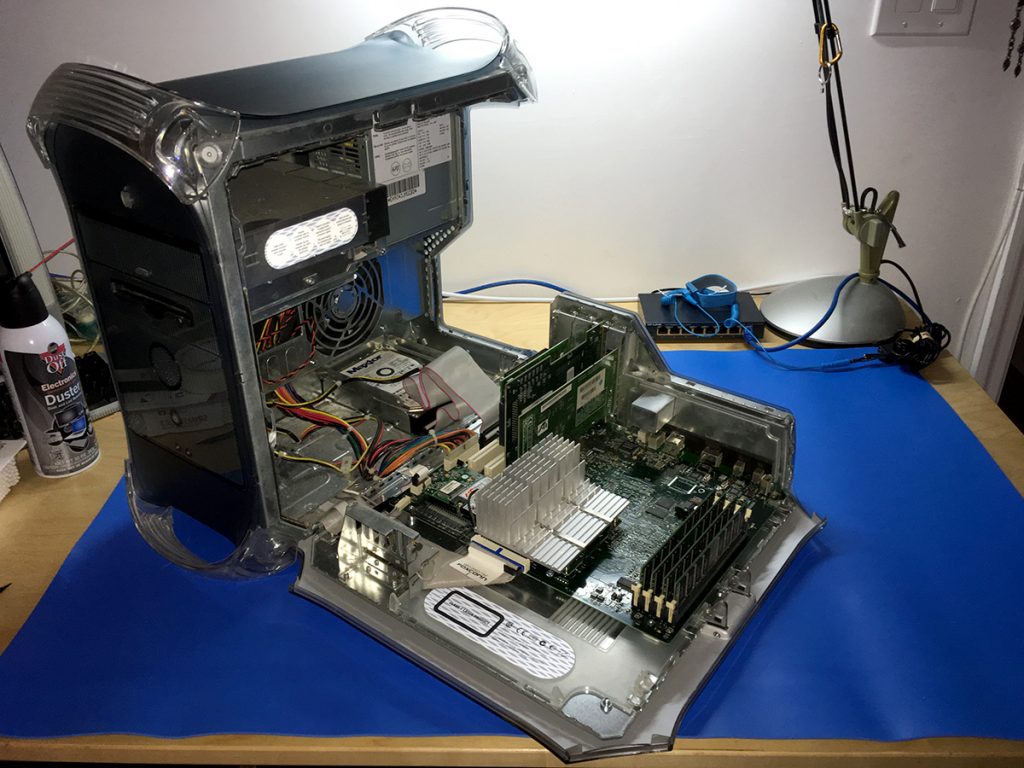 1999 Power Mac G4 (AGP Graphics) - The House of Moth