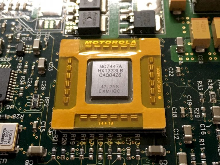 1999 Power Mac G4 (AGP Graphics) - The House of Moth